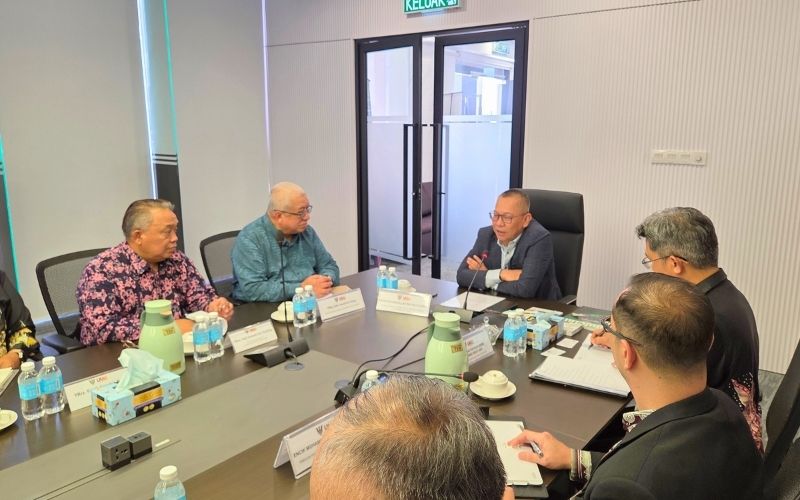 Sinergi JKOM dan UKAS perkukuh komunikasi strategik, eratkan hubungan ...